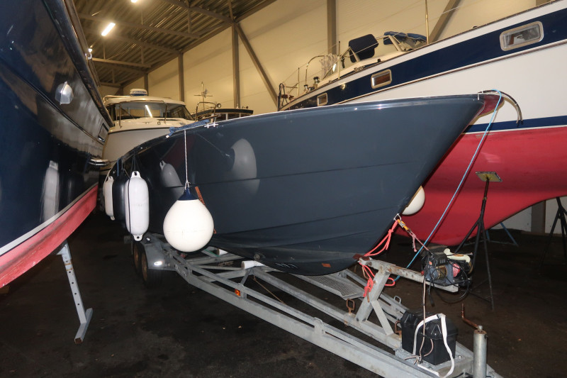 Veneen runko | Konkurssihuutokauppa