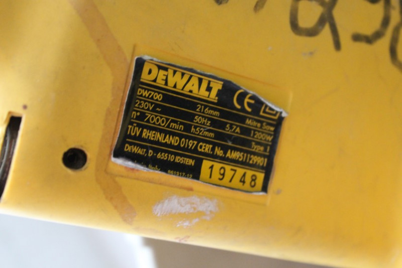 DEWALT DW700 myydään ei hylätä | Konkurssihuutokauppa